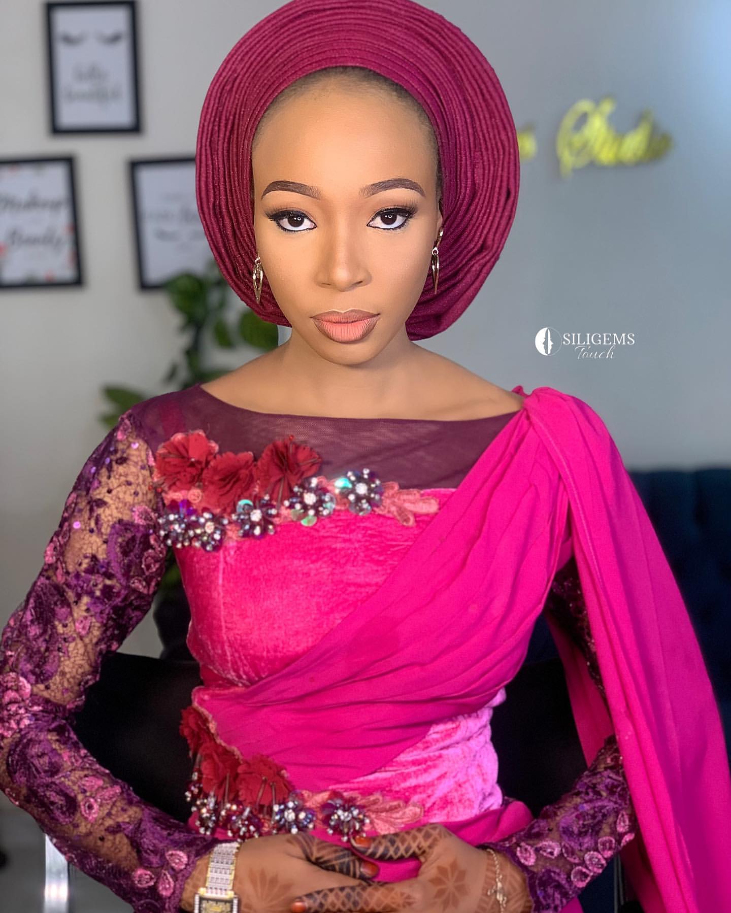 Gorgeous and Stunning Gele and Makeup Styles to Try | STYLESCATALOG
