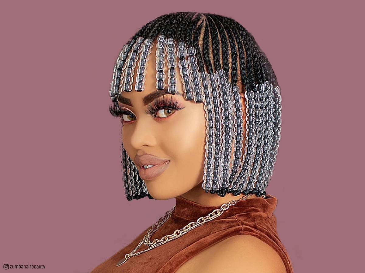 35 Trendy Knotless Braids with Beads for a Chic Look